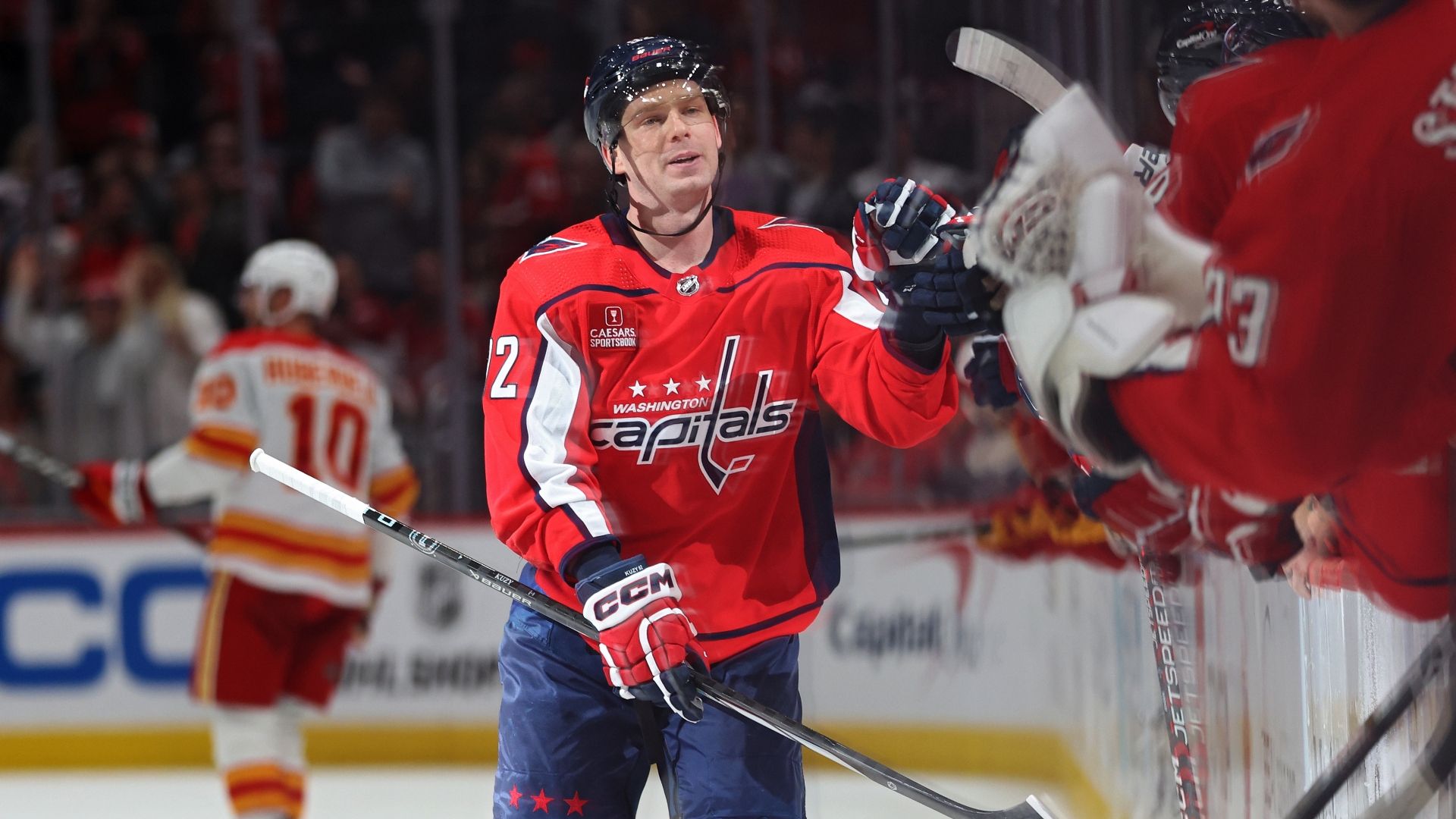 How 'The Kuzy Crawl' became one of hockey's most unstoppable shots