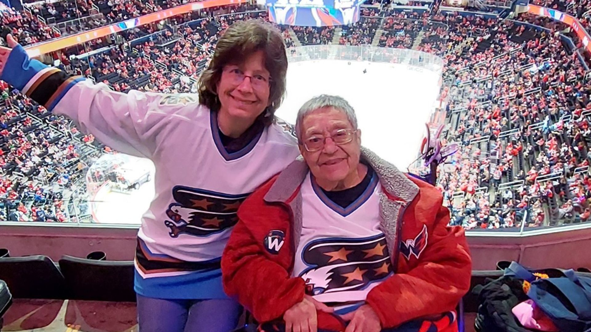 91-year-old and her daughter make habit of sending Capitals off after games