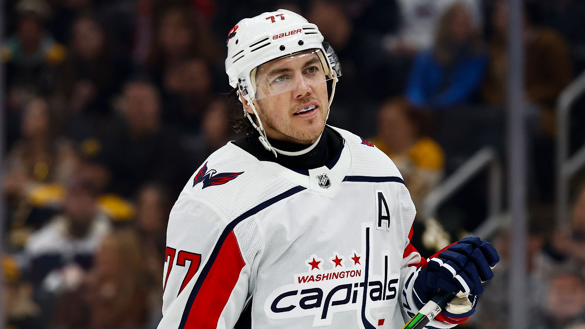T.J. Oshie scores 300th NHL goal