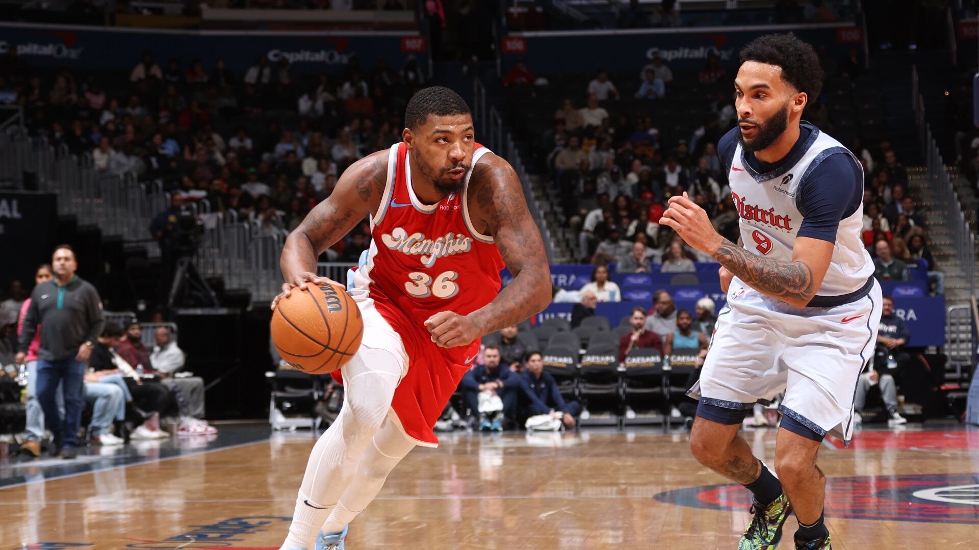 Marcus Smart sees himself as mentor for young Wizards