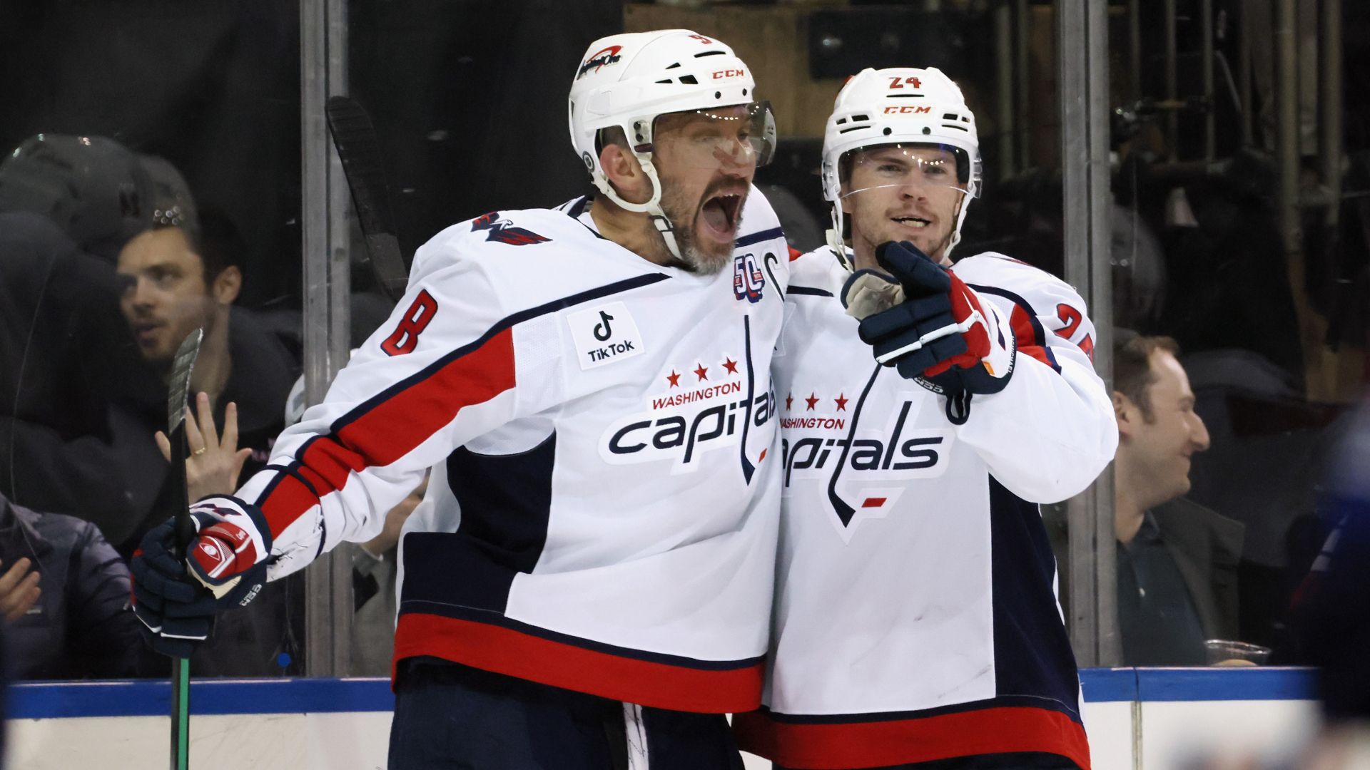 Alex Ovechkin scores 885th career goal in Capitals win over Rangers